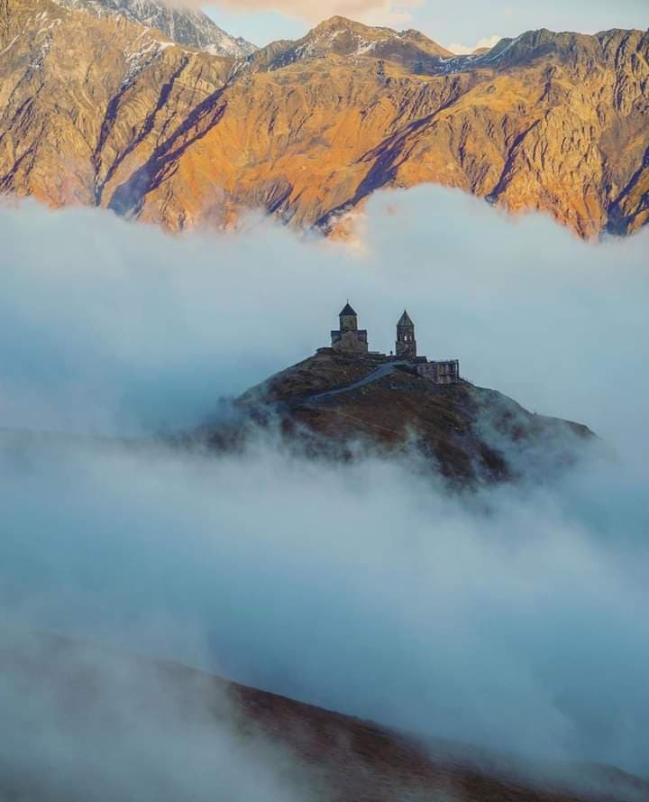 gergeti | www.georgian.travel